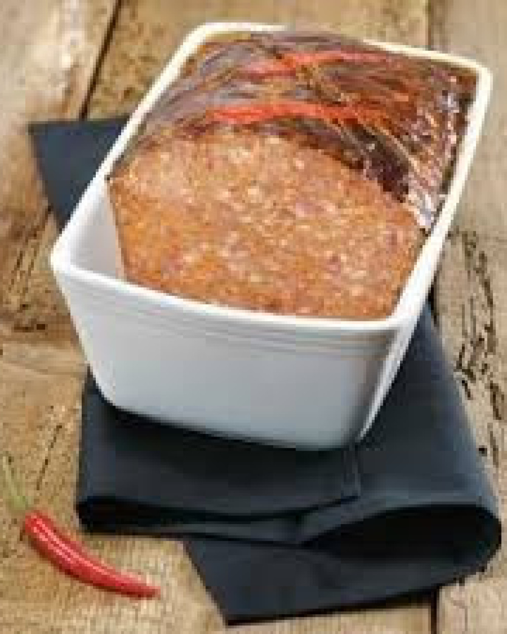TERRINE DE PATÉ BASQUES AUX PIMENT D'ESPELETTE | LesHallesDeBazoches